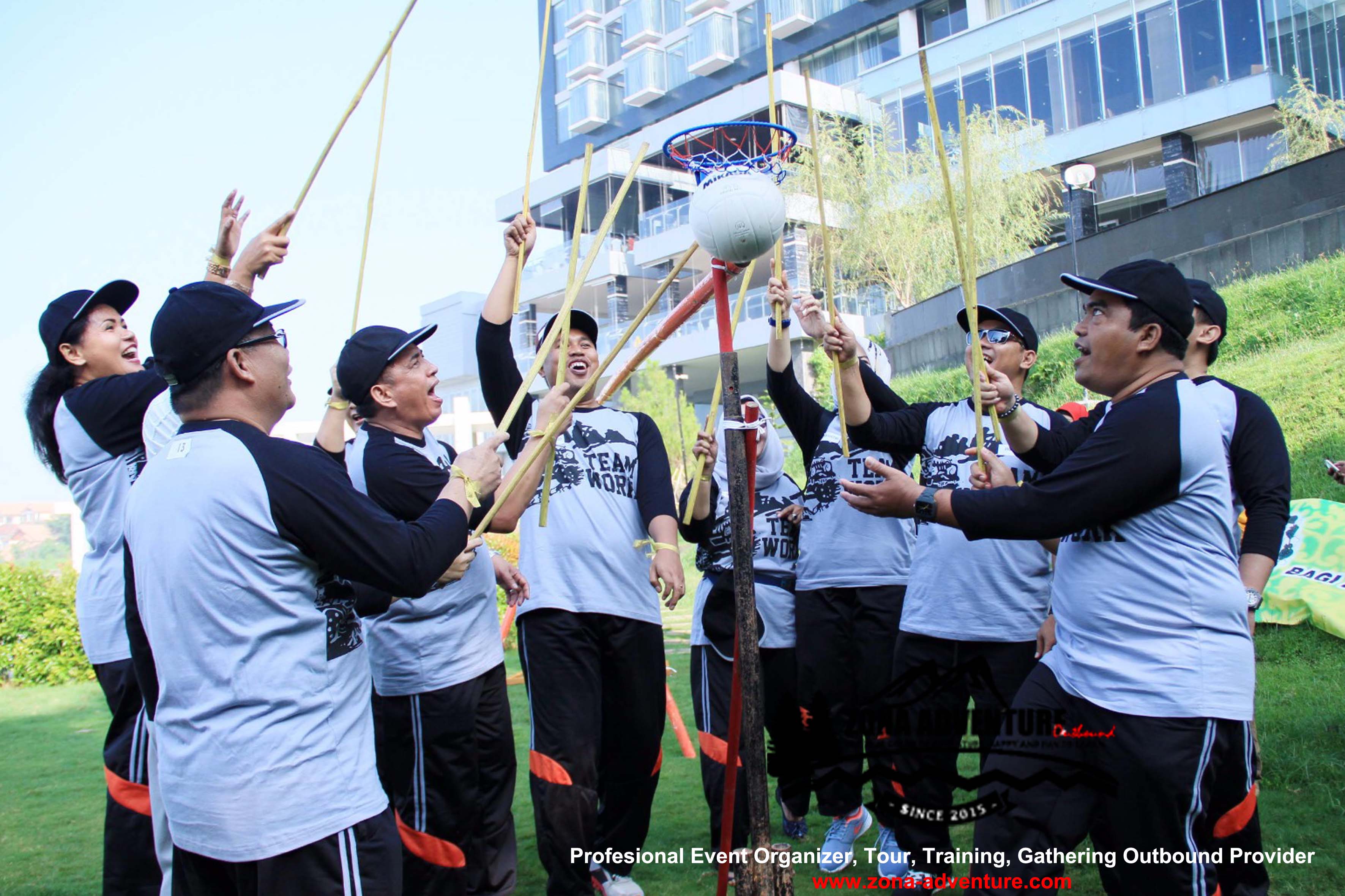 Team Building Program Outbound Lembang Bandung - Zona Adventure Indonesia